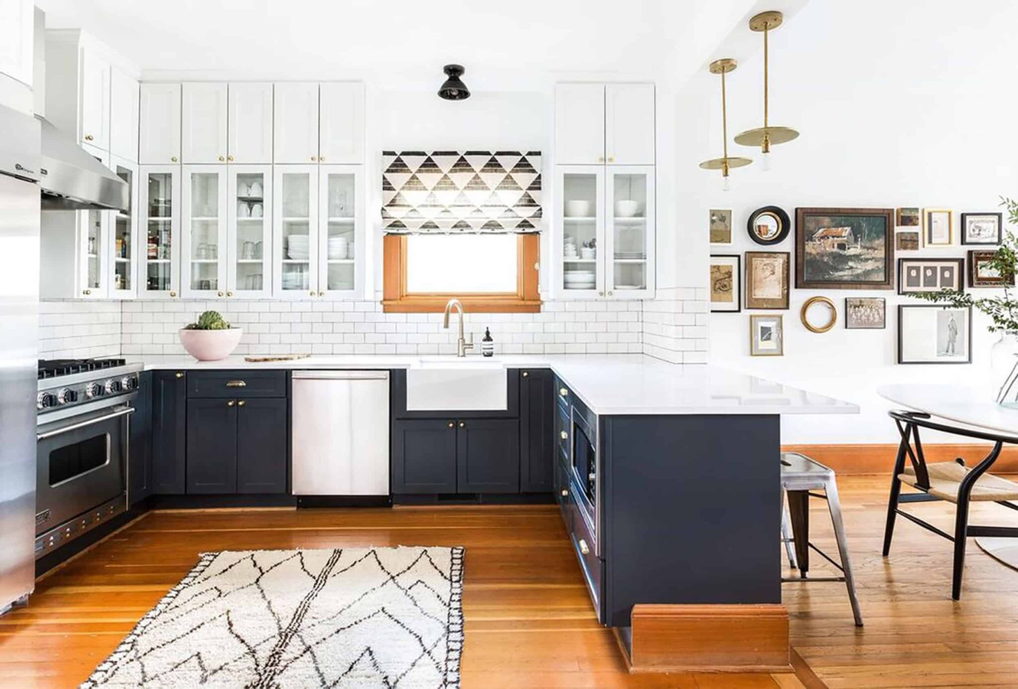 Kitchens With No Uppers: Insanely Gorgeous or Just Insane? - Emily ...