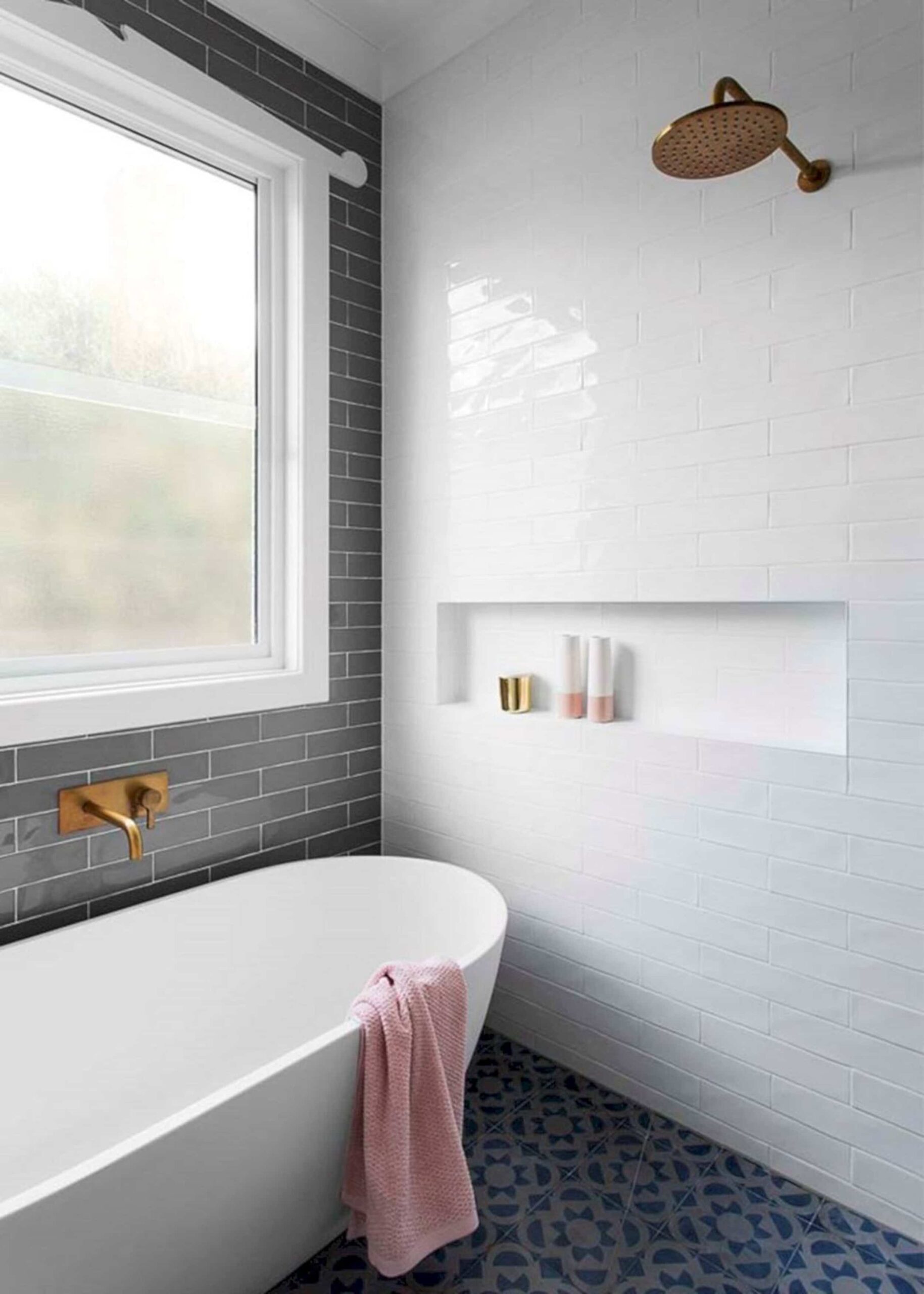 Rethinking the Shower Niche (& Why I'm Loving the "New" Ledge, Instead ...