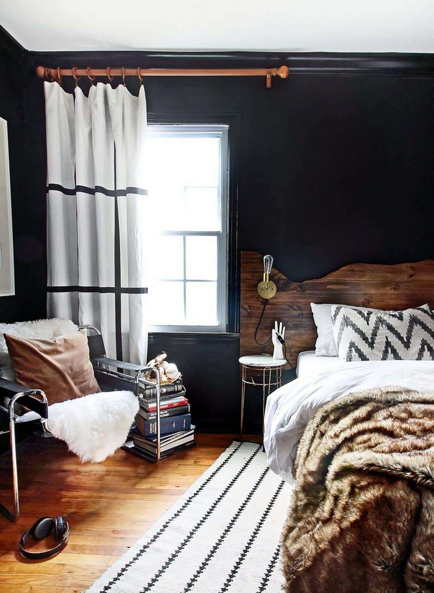 The "Headboard Sconce" Might Be Our Favorite Hotel-Inspired Small ...