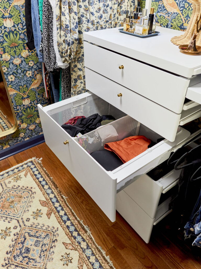 Sara's Closet Reveal - The Bold Design Moment She's Been Craving ...