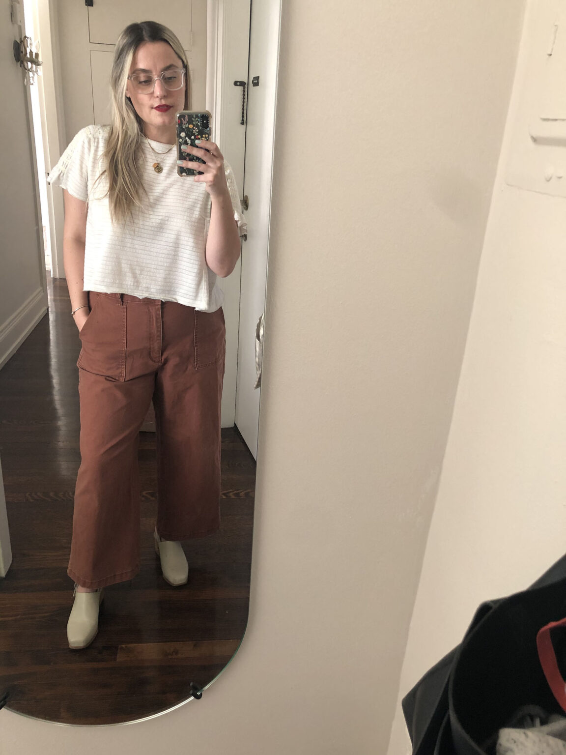 6 Regular Women Show Off The Pants They'd Buy Again In A Heartbeat ...