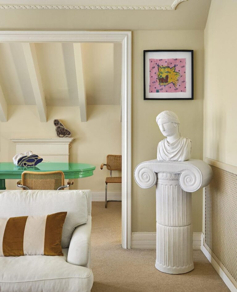 Are Body Part Decor Pieces Back? And Are They The Ultimate Conversation ...