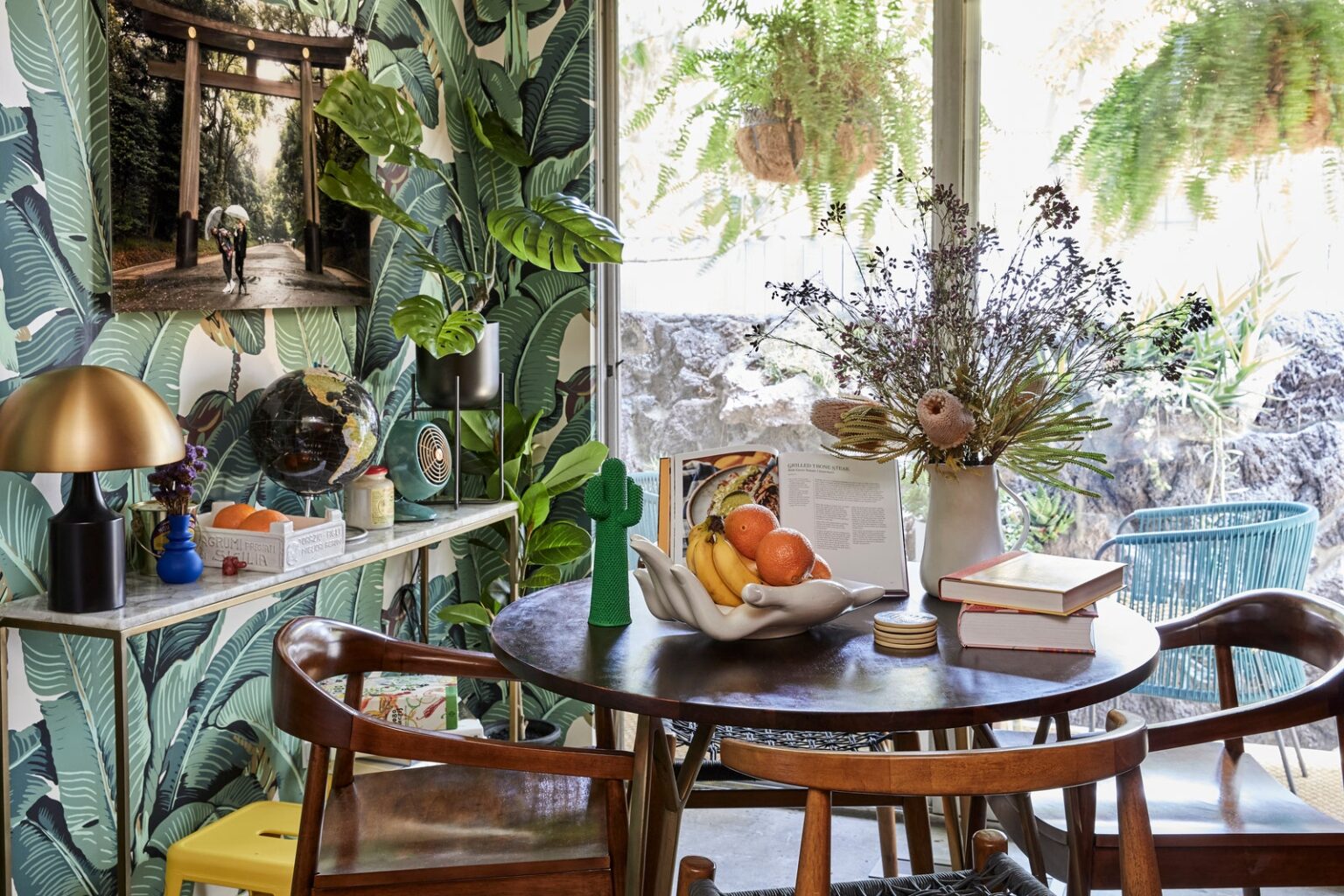 Are Body Part Decor Pieces Back? And Are They The Ultimate Conversation ...