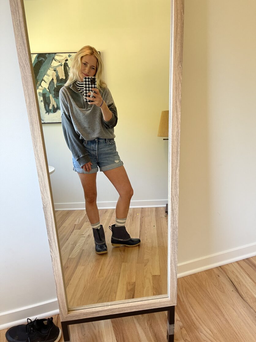 How I'm Styling Some Comfortable Fall Basics/Classics To Look Fresh In ...