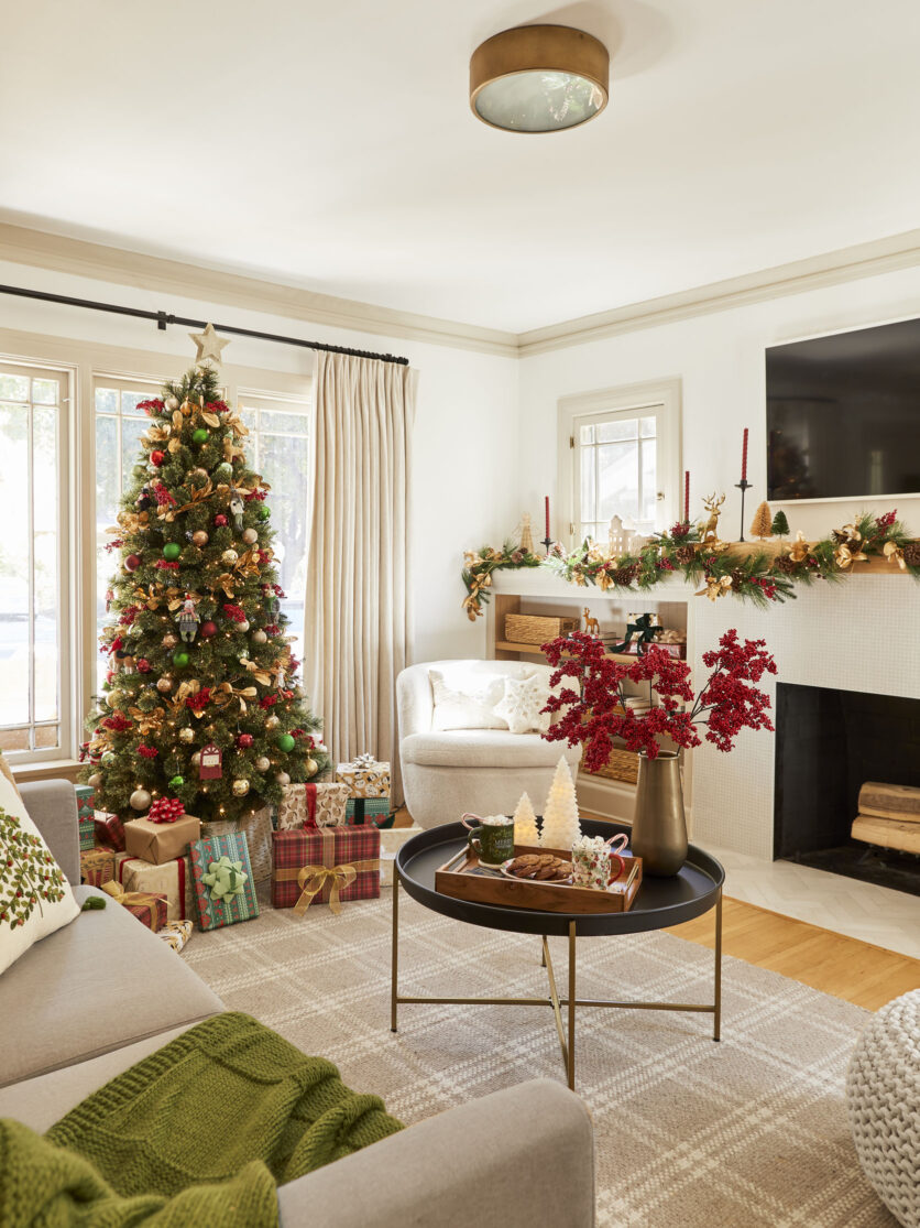 Target's Holiday Assortment Is Here To Make All Our Gatherings Look And ...