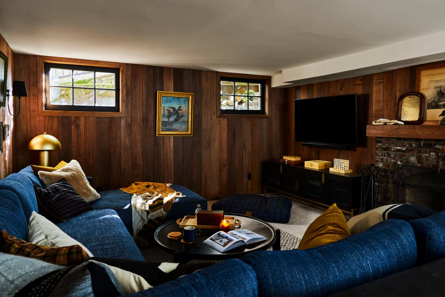 My Best Friends 1970s Basement Gets A Comfortable, Cozy Makeover - Wood ...