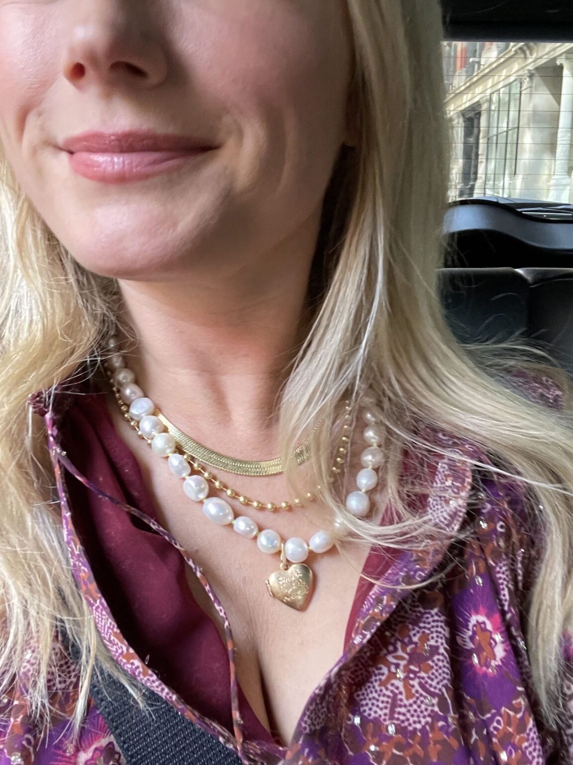 The Link Up: The Clothes And Jewelry Em Wore On Good Morning America ...