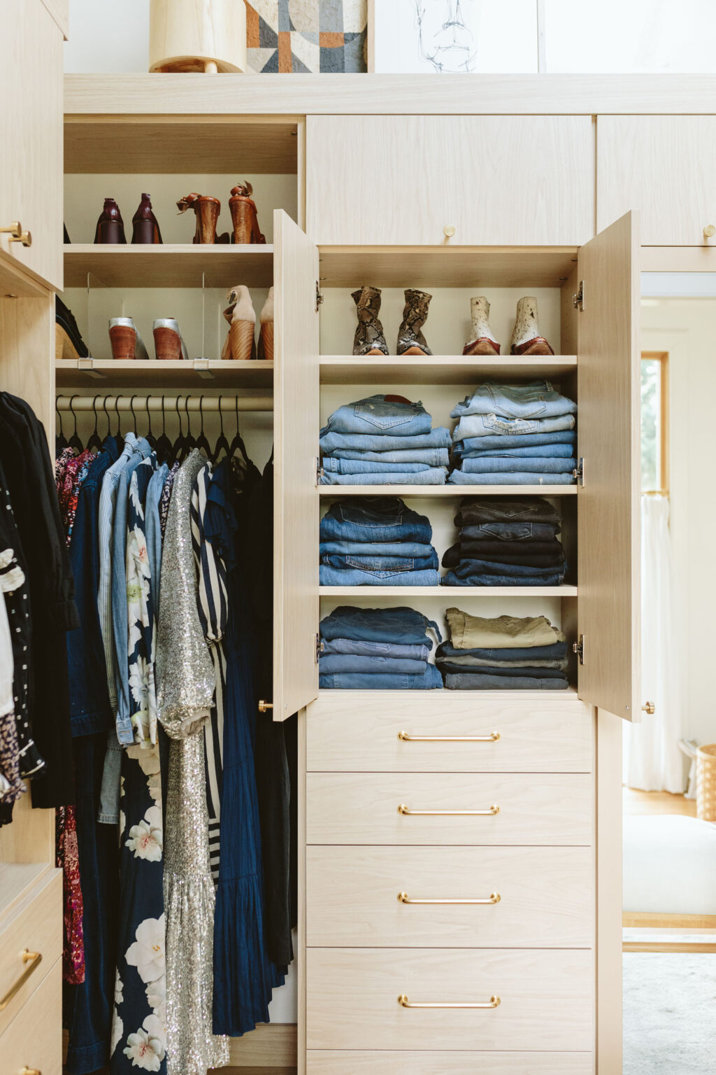 Primary Closet Reveal! Our Functional and Beautiful Scandinavian ...