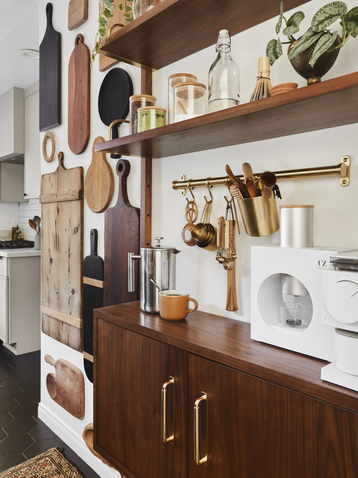 Emily Bowser's Kitchen REVEAL! Plus The 8 Ways She Really Maximized Her ...