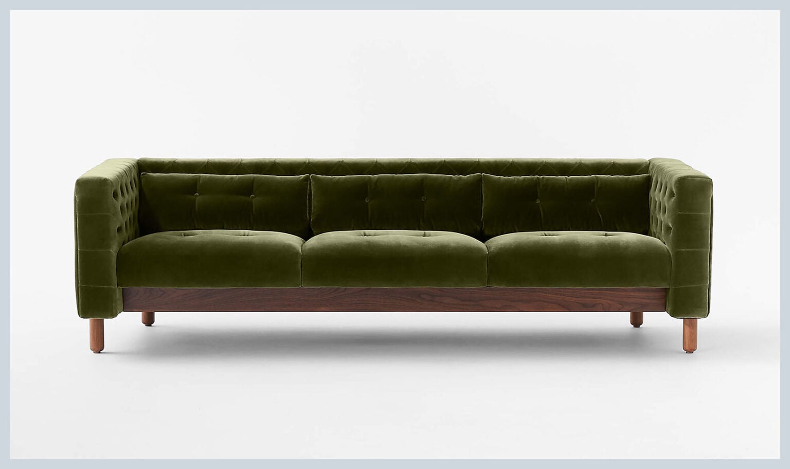 The Traditional But Still Cool Sofas I Told My Friends To Buy For Their ...