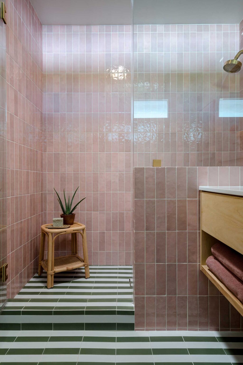 7 Bathroom Trends For 2024 That Are Bold, Beautiful And Majorly ...