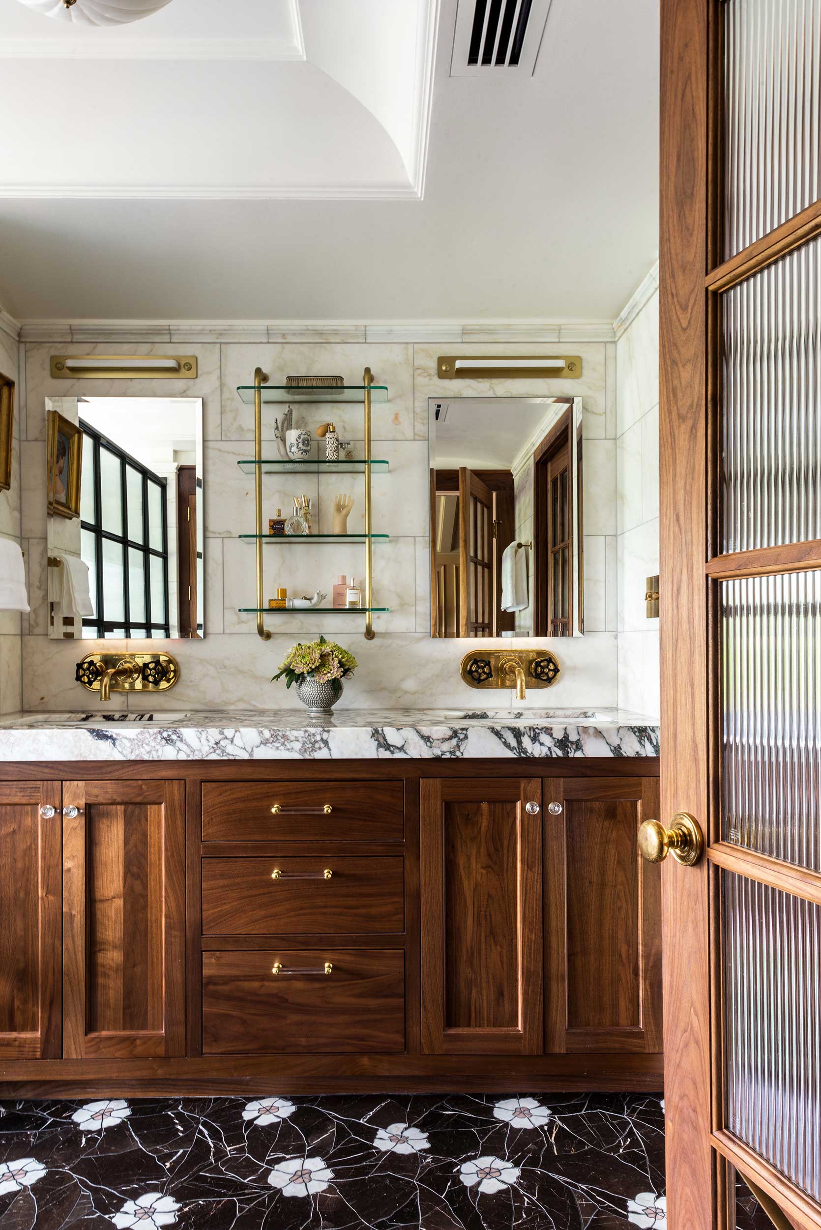 7 Bathroom Trends For 2024 That Are Bold, Beautiful And Majorly ...