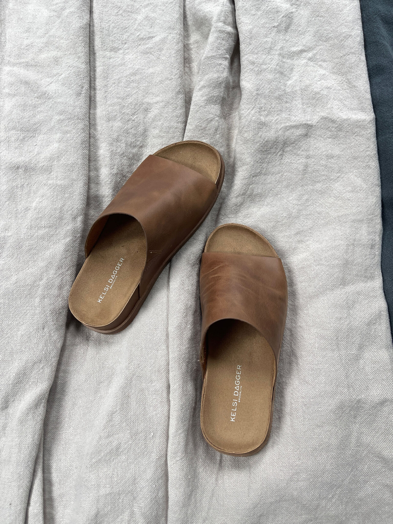 On The Hunt For Comfy And Cute Spring Break Sandals - Here Is What I ...