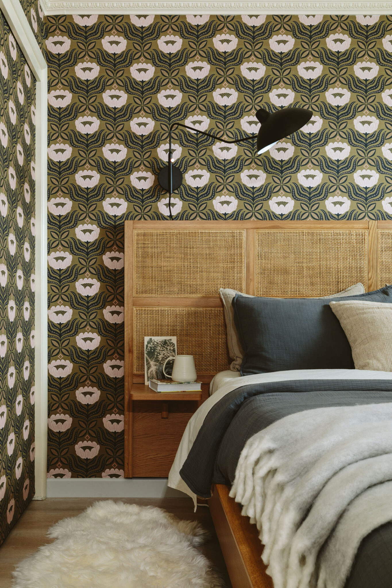 Gretchen's First MOTO Reveal: A Tiny Bedroom Comes Alive With The ...