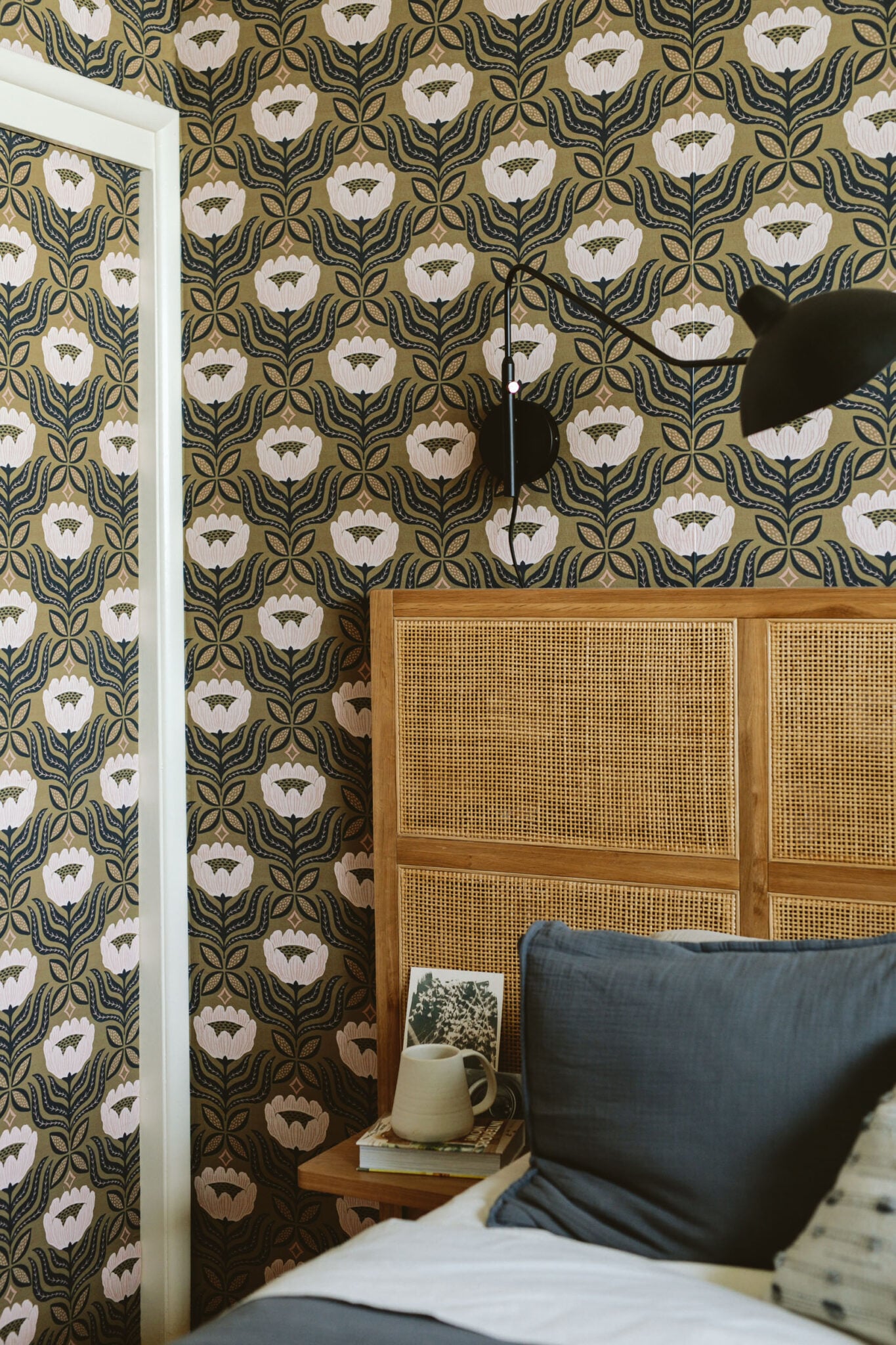 Gretchen's First MOTO Reveal: A Tiny Bedroom Comes Alive With The ...