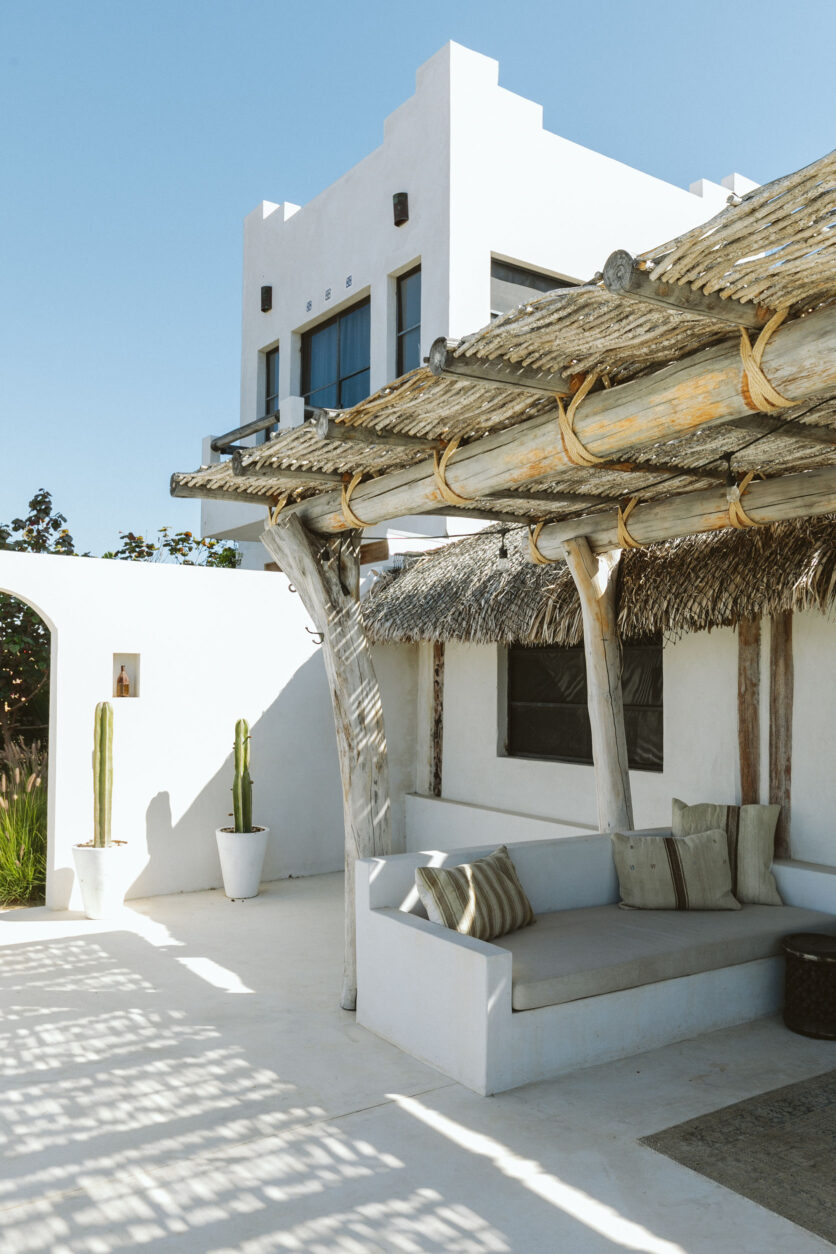 Our Team Retreat In Mexico: A Tour Of The Home Designed By A Designer ...