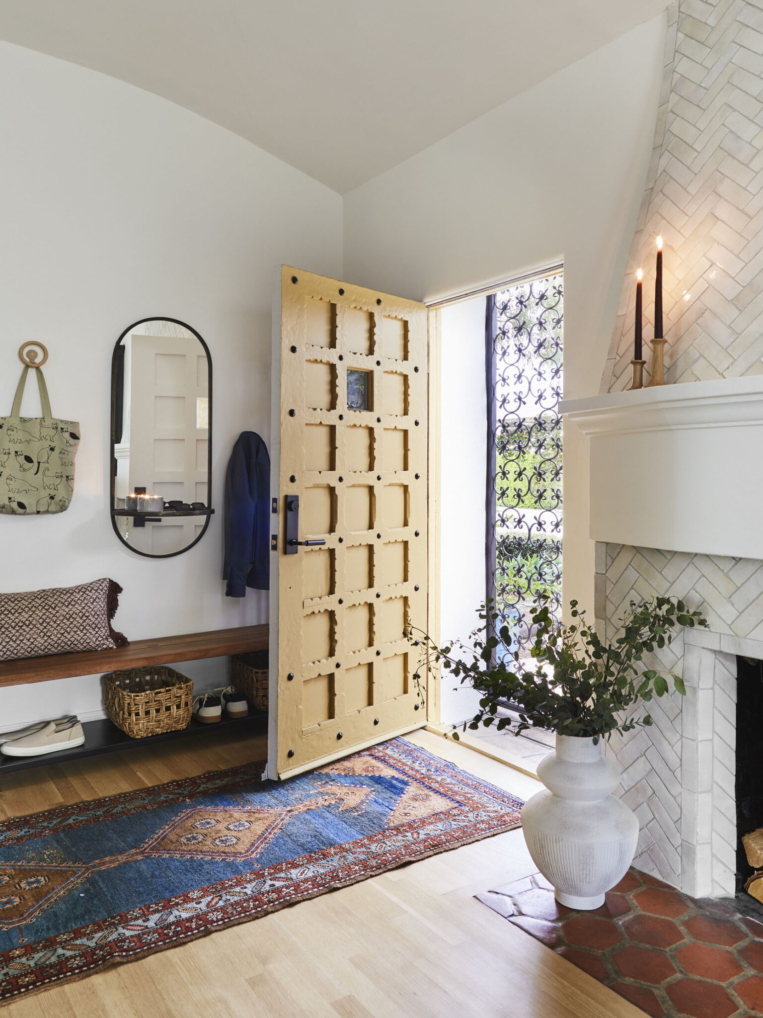 Forget the Focal Wall - Enter the Focal Room (How To Manage A ...