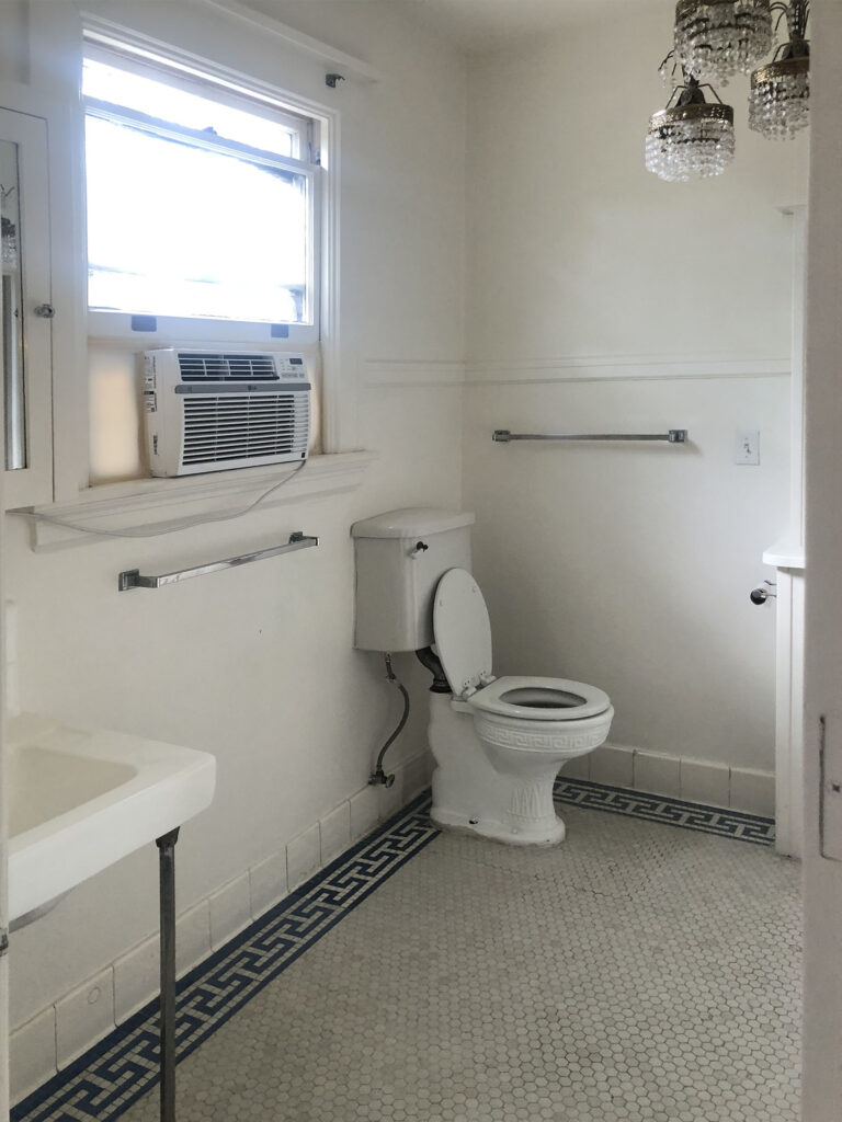 11 Aesthetically Appealing Toilets That Won’t Break The Bank (Including ...