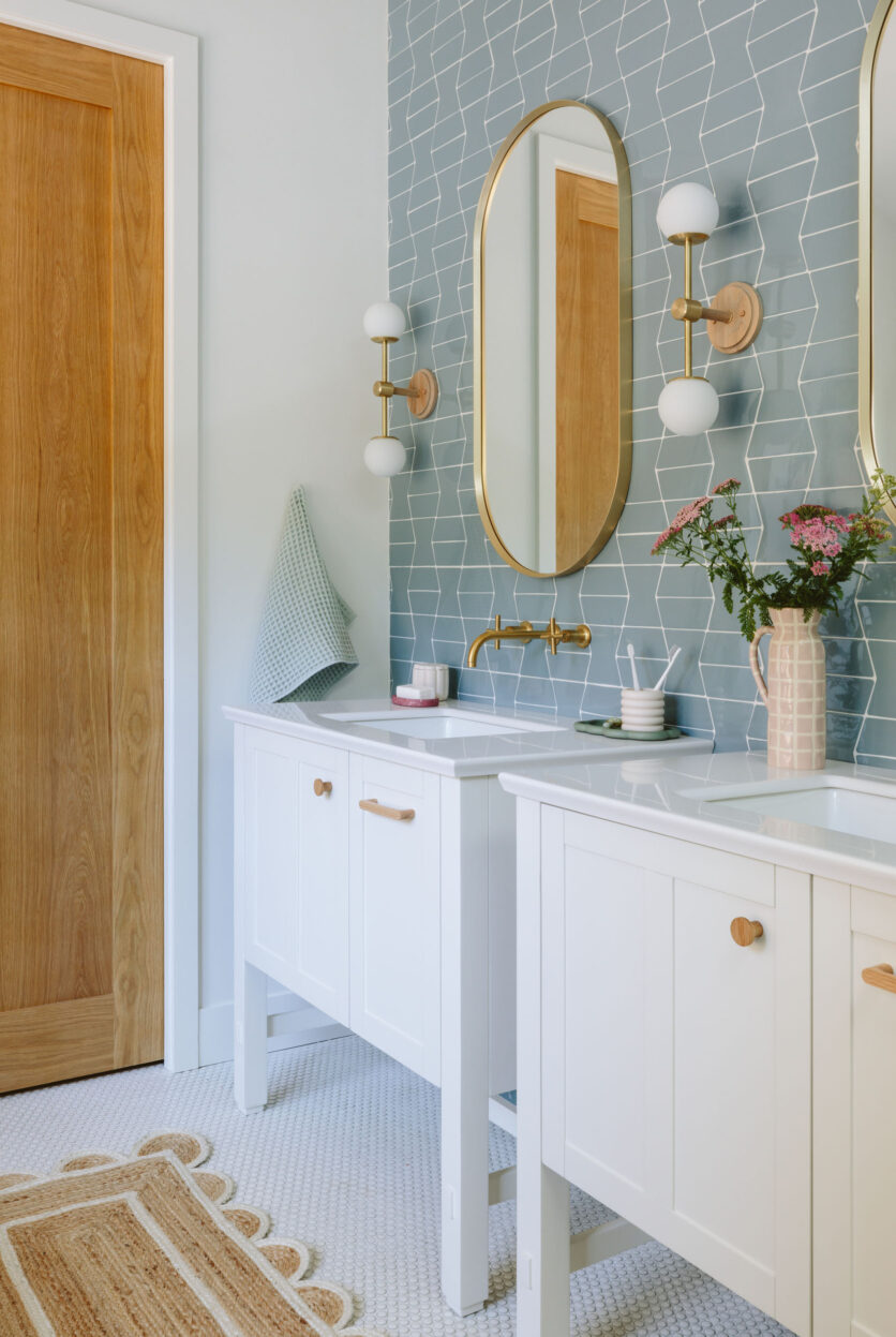 My Brother's Playful Shared Kids Bathroom Reveal (Including Cute Double ...