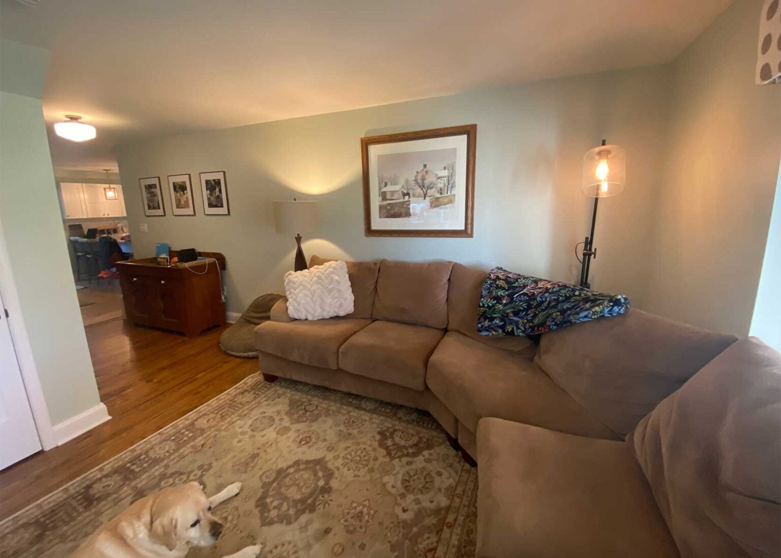 Fix It Friday: Struggling With How To Arrange Your Living Room? We Help ...