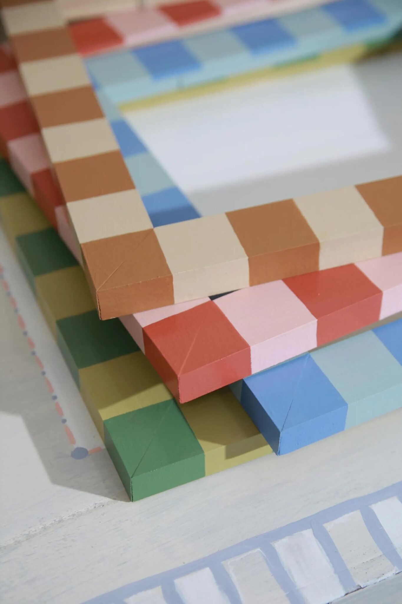 Make Your Art Feel New Again — Non Traditional Frames, Cool DIYs, And A ...