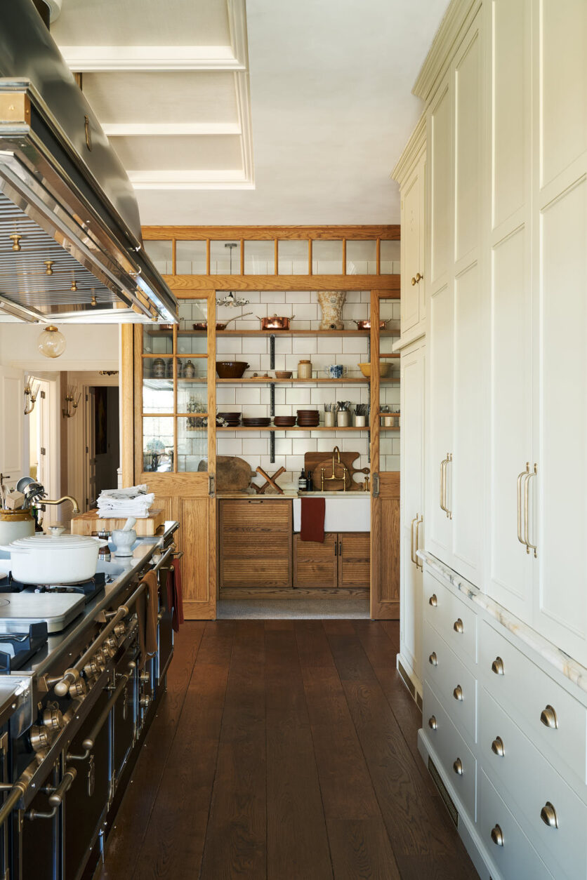 The Link Up: Em's New Beloved Summer Reads, Marlee's Summer Sweater ...