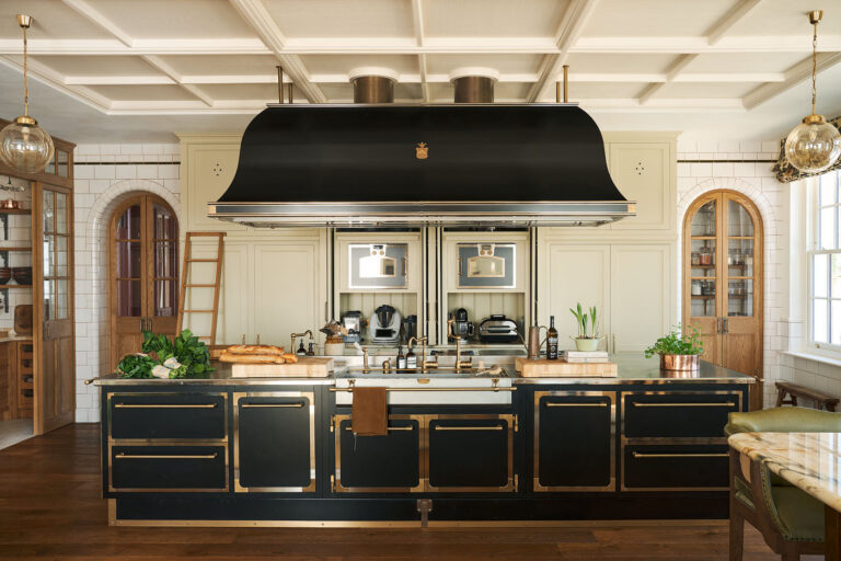 The Link Up: Em's New Beloved Summer Reads, Marlee's Summer Sweater ...