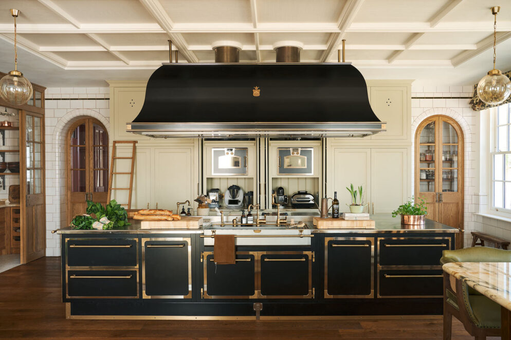 The Link Up: Em's New Beloved Summer Reads, Marlee's Summer Sweater ...