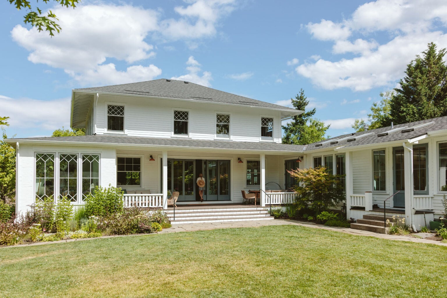 Emily Henderson's FULL Farmhouse Property Tour