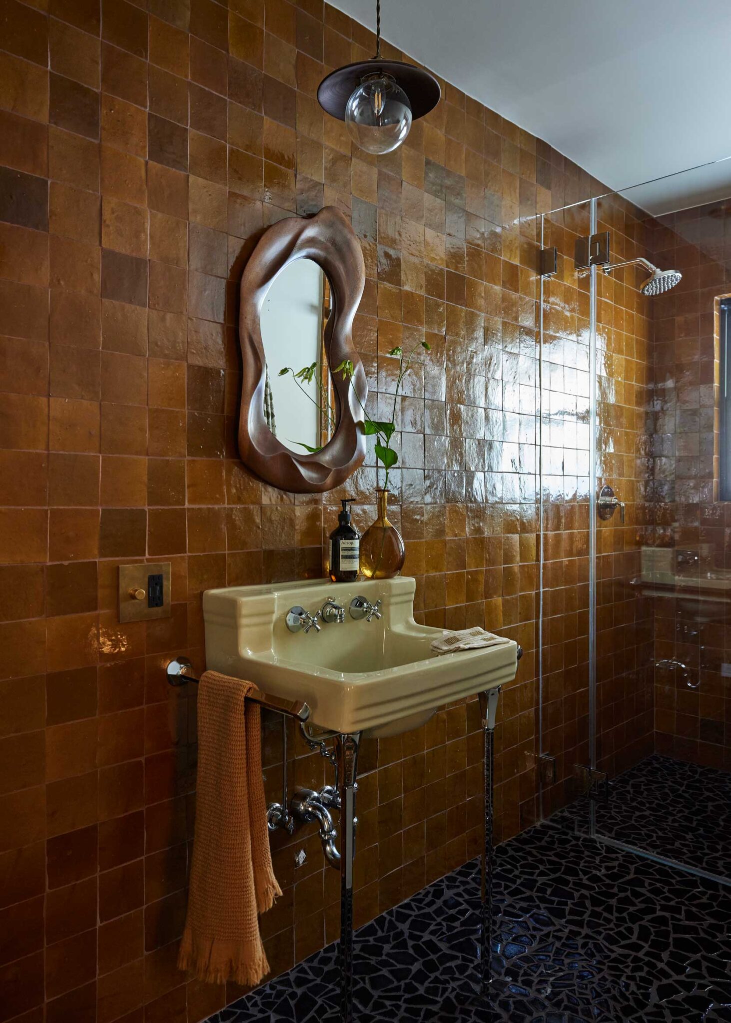 We're Banking On These 6 Bathroom Trends Being What's Next In 2026 ...